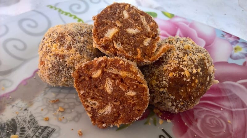 Брзи лешник бомбици - Moirecepti